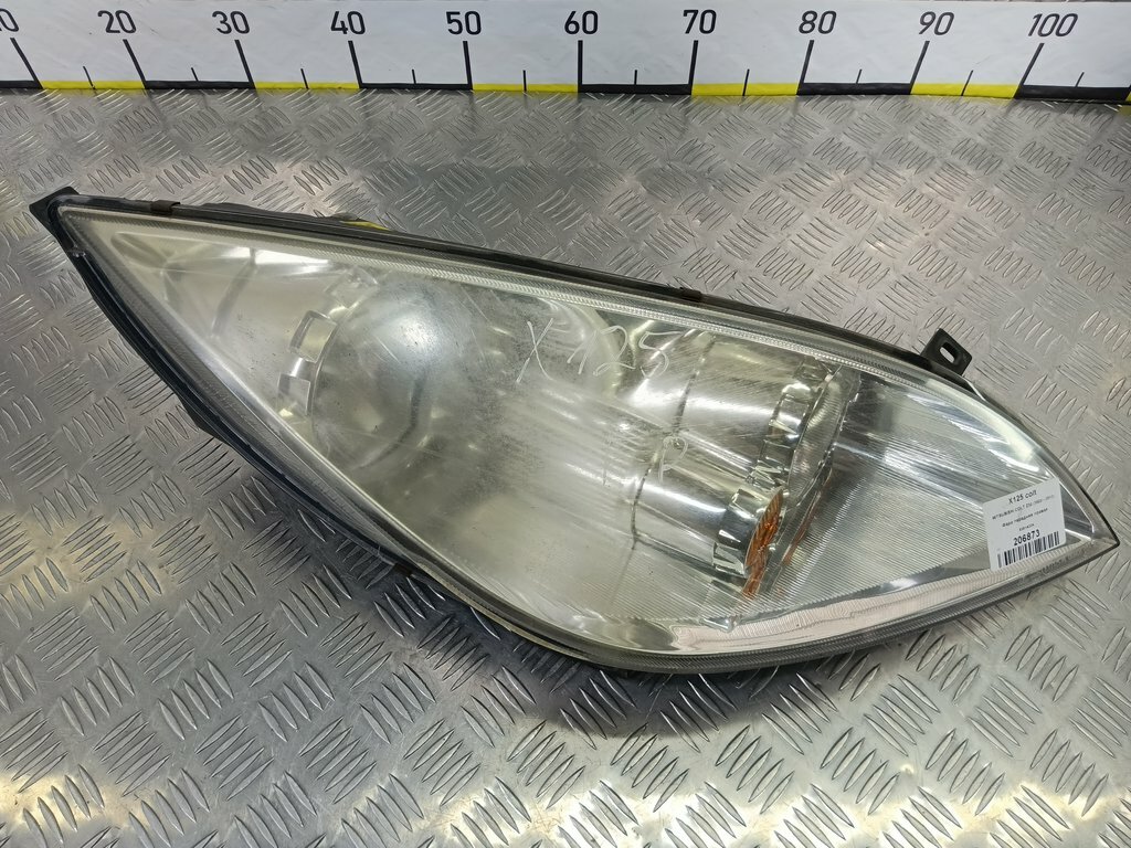 Фара передняя правая Б/У для MITSUBISHI COLT Z30 (2002—2012) 8301A224