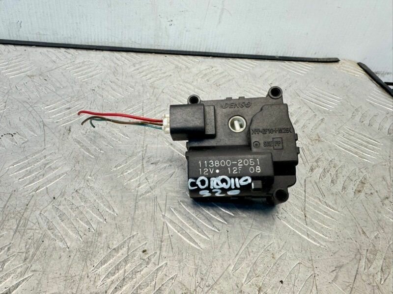 Сервопривод заслонки печки toyota corolla 2005 8710602070 ZZE121 3ZZFE (с пробегом)