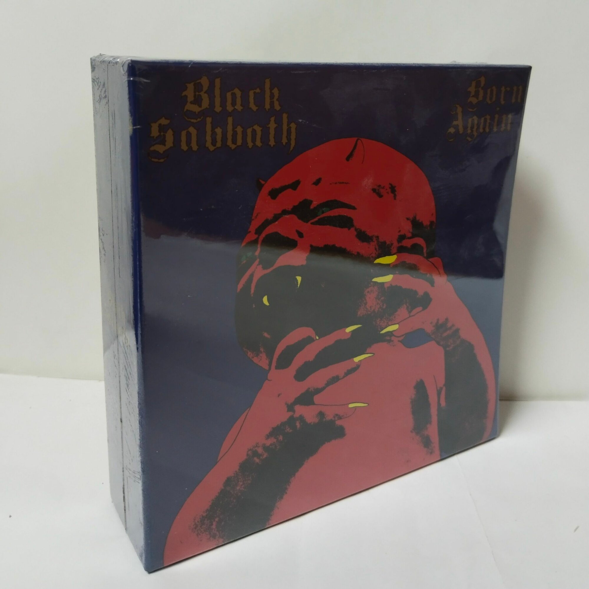 BLACK SABBATH. Paper Sleeve Collection + BORN AGAIN Box (Disk Union PROMO BOX 8 SHM-CD) (Коллекцион, Japan, 2011, новые запечатан. импортн. диски в картонном боксе) 8CD