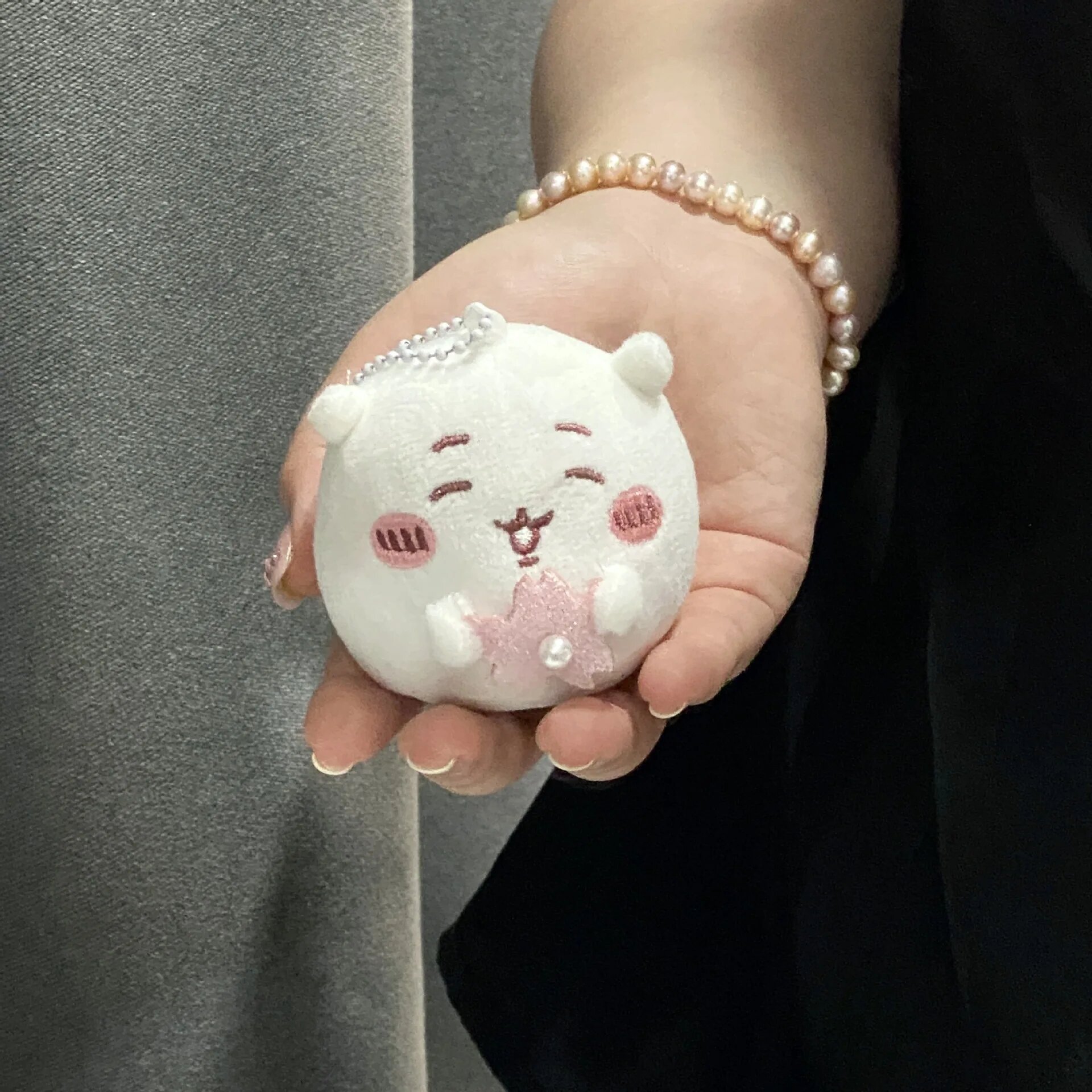 Фигурная подвеска Bandai Cutejiyi "Цветущая вишня" chii