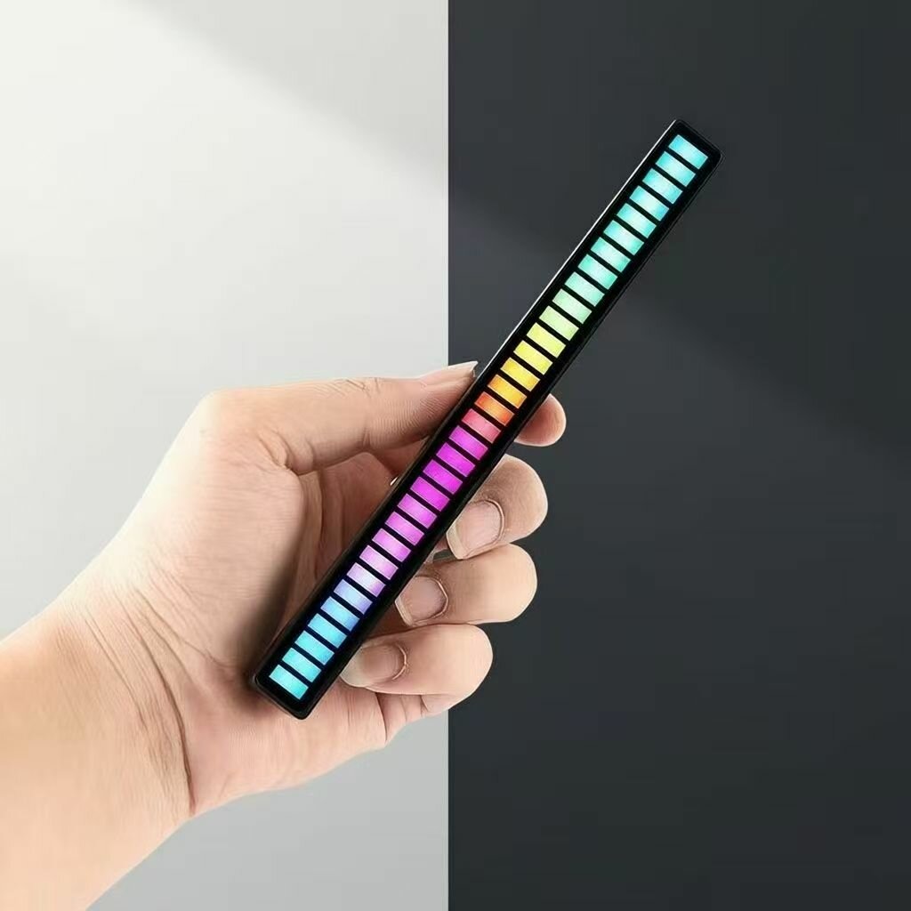 Светильник светодиодный эквалайзер под музыку RGB п 19см，1 шт.