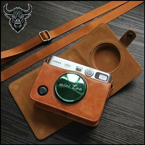 Эксклюзивный футляр для камеры Fujifilm Instax Mini EVO