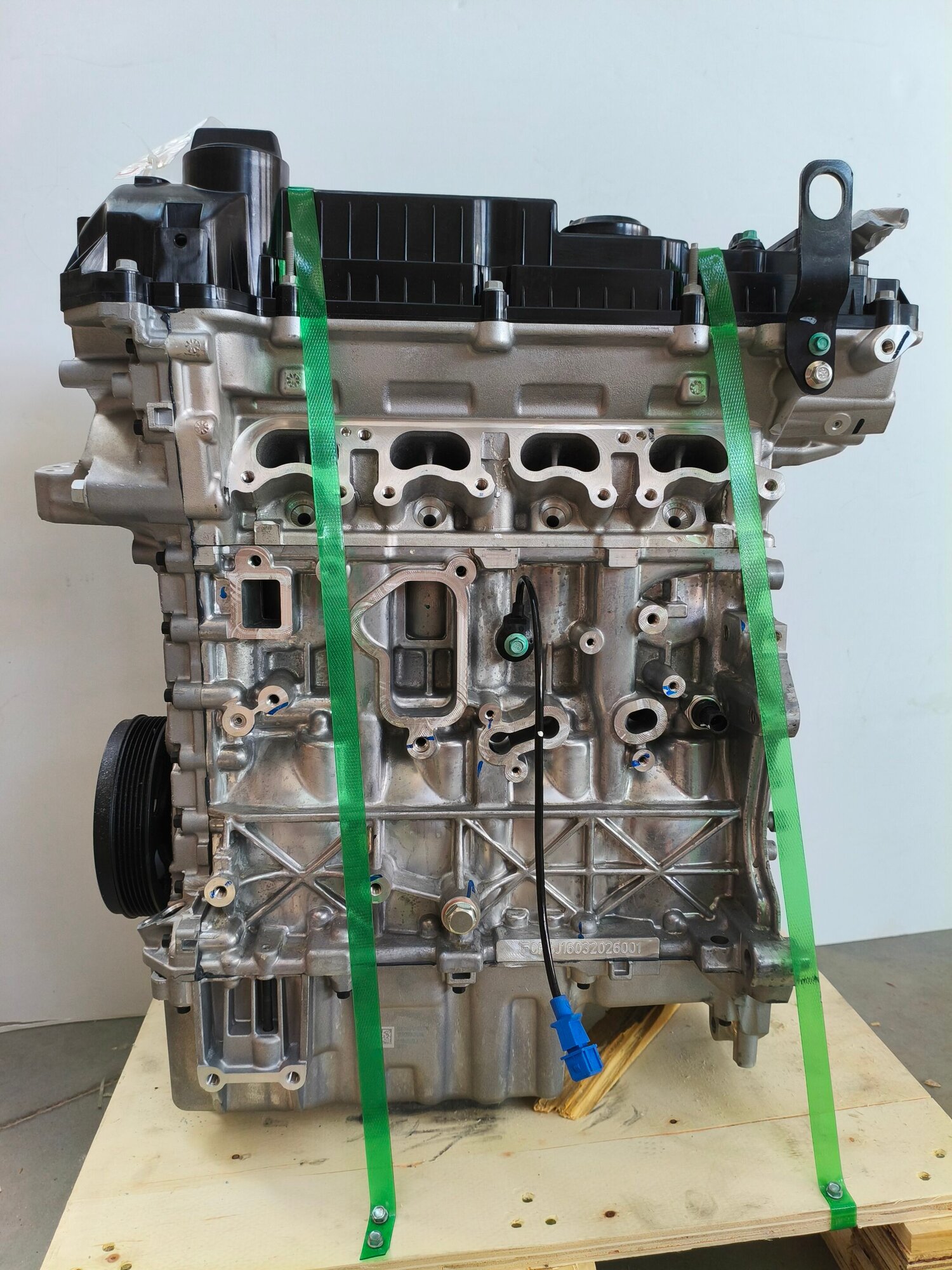 Двигатель JAECOO J7 [1.6 16V 7AMT внедорожник 4X2 Turbo] F4J16CBJ1000010