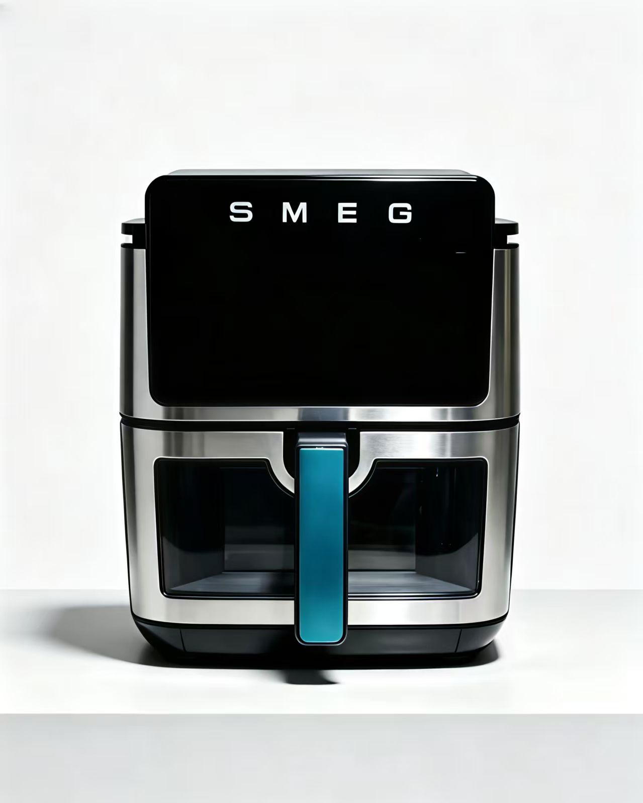 Smeg Аэрогриль SMEGKQ, черный