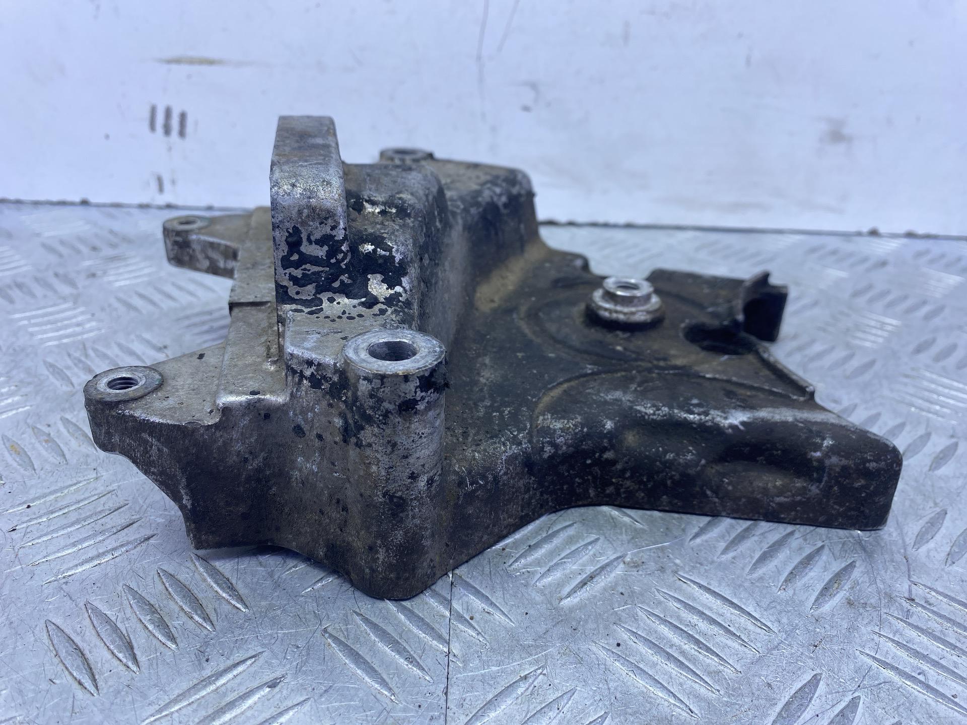 Кронштейн двигателя Opel Astra H (2004 - 2007) 55210531
