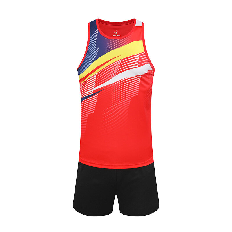 Костюм спортивный