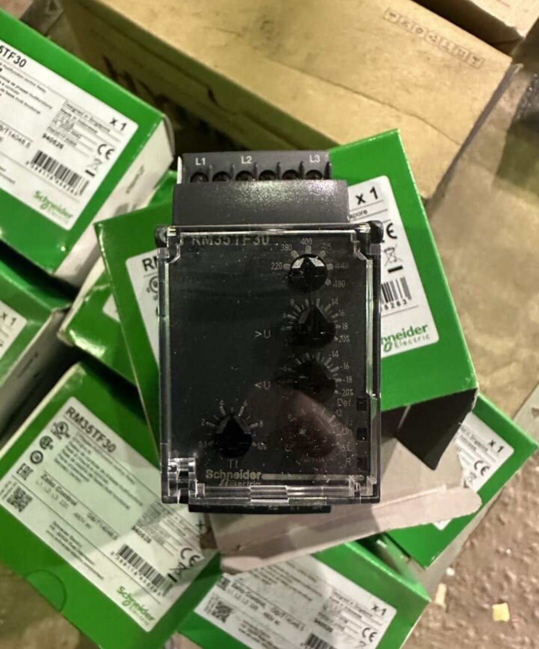 Реле контроля фаз RM35TF30