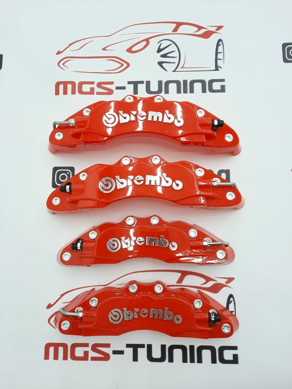 Накладки на суппорта Brembo красные M+L size