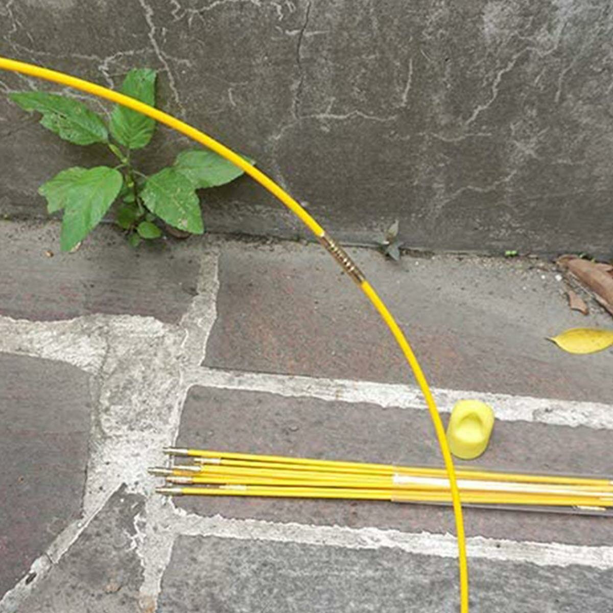 Подключаемый кабельный тяговый механизм - 10 винтов с разъемами, 1 металлический световод, 1 эластичное соединение, 1 крючок для тяги, 1 проушина для толкания, 2 набора аксессуаров - желтый.