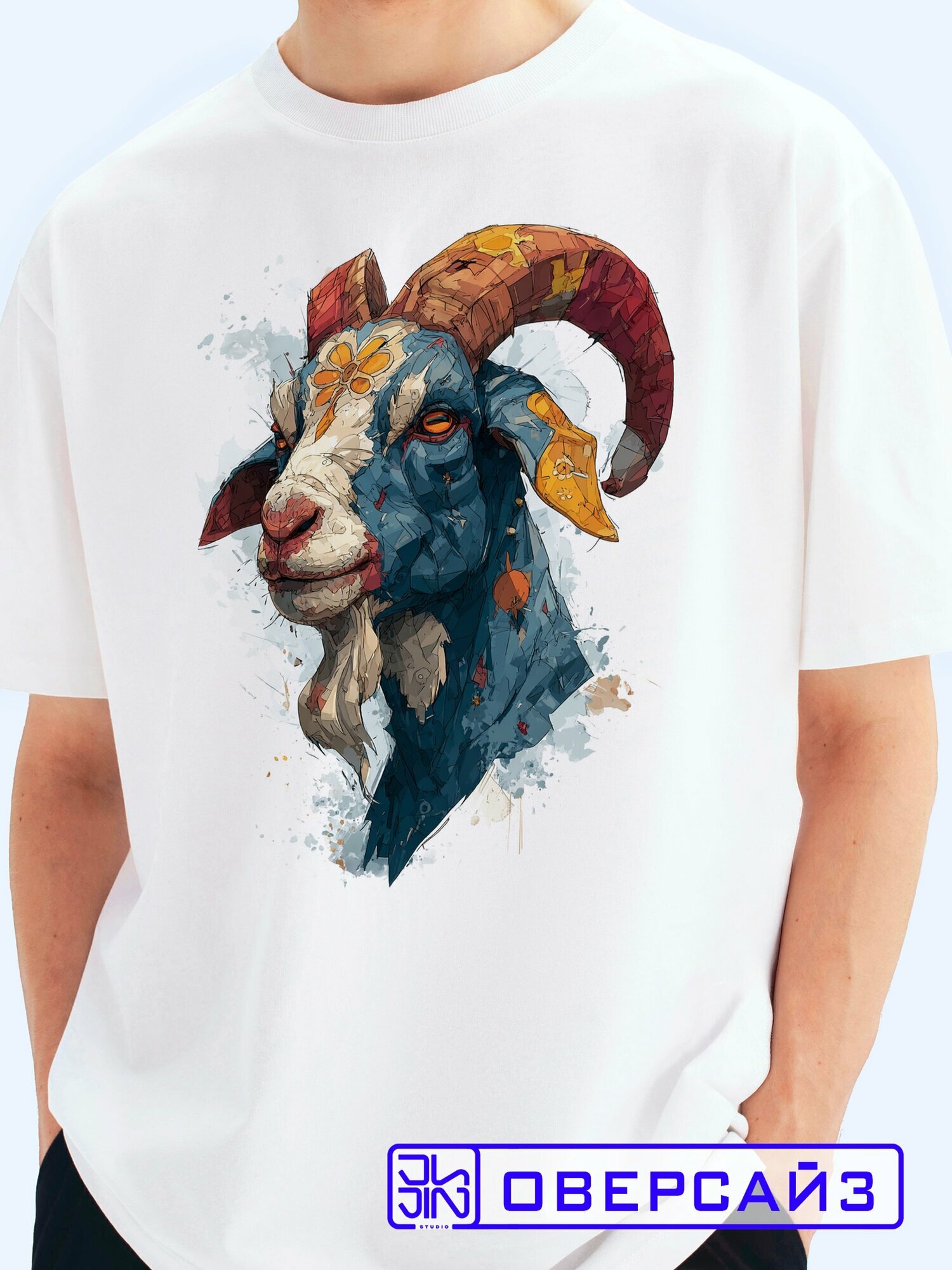 Футболка Jujin Studio оверсайз мужская с принтом Козел темно синий, оранжевая граффити композиция, оригинальный необычный коллаж, белый хлопковый трикотаж с прикольным рисунком на груди