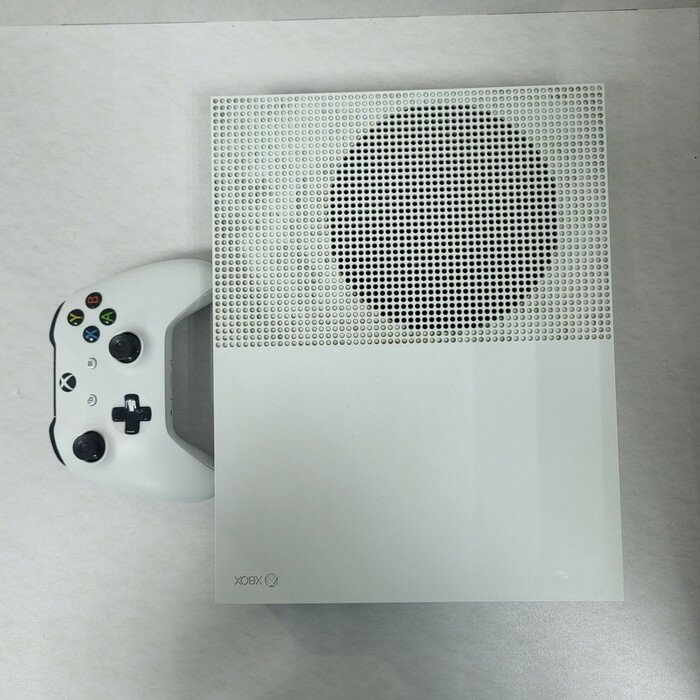 Игровая приставка Microsoft Xbox One S 500 Гб