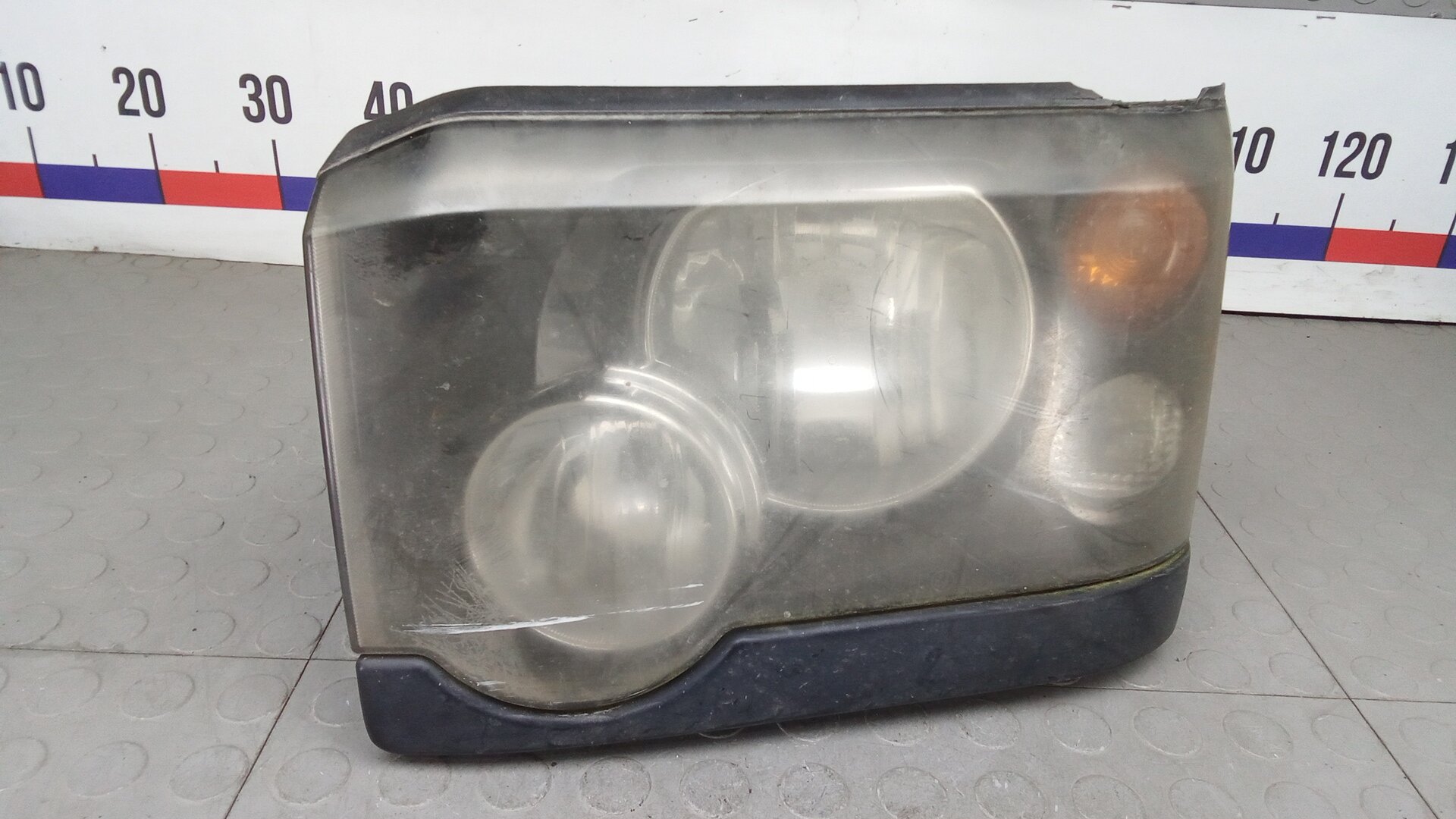 Фара левая LAND ROVER DISCOVERY 2