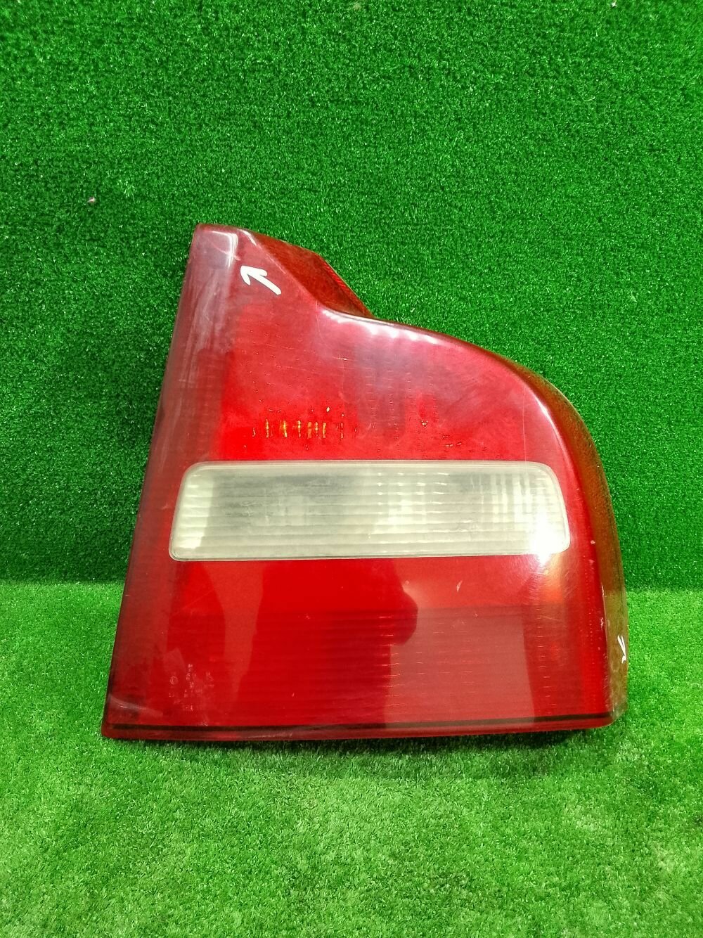 Фонарь задний правый Volvo S80 Б/У с пробегом