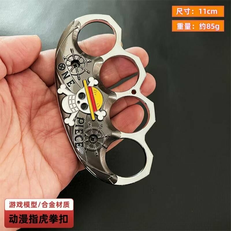 Кастет-игрушка "Человек Железный" HC-Toys, для мальчиков, металлический, 11х6х3 см