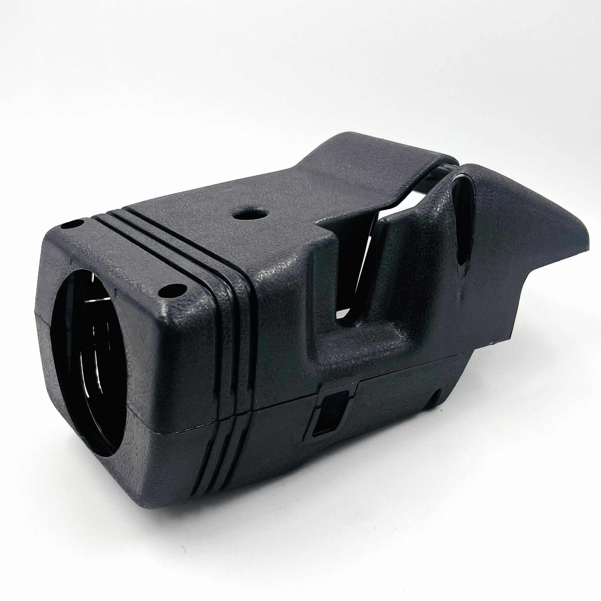 Кожух рулевой колонки подходит для ВАЗ 2110, 2111, 2112 старого образца