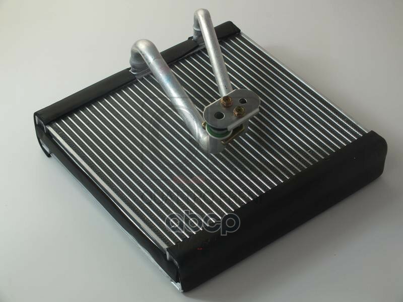 Испаритель кондиционера QUATTRO FRENI арт. QF50Q00096