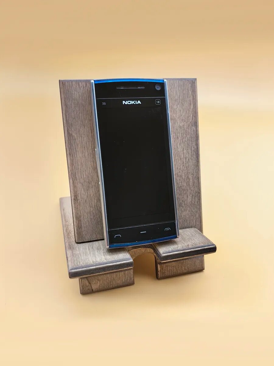 Мобильный телефон Nokia X6-00