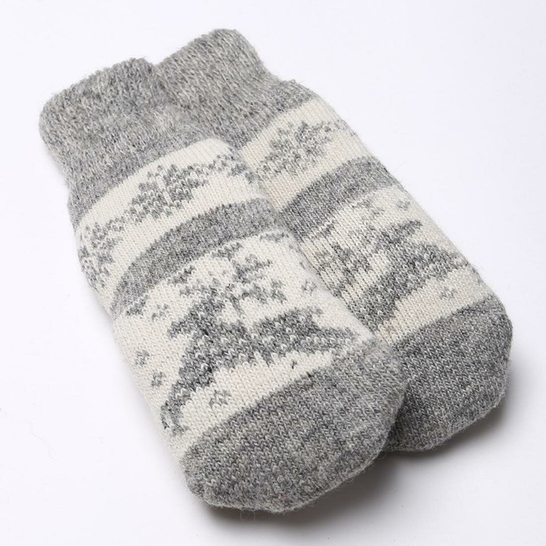 Варежки для взрослых и детей