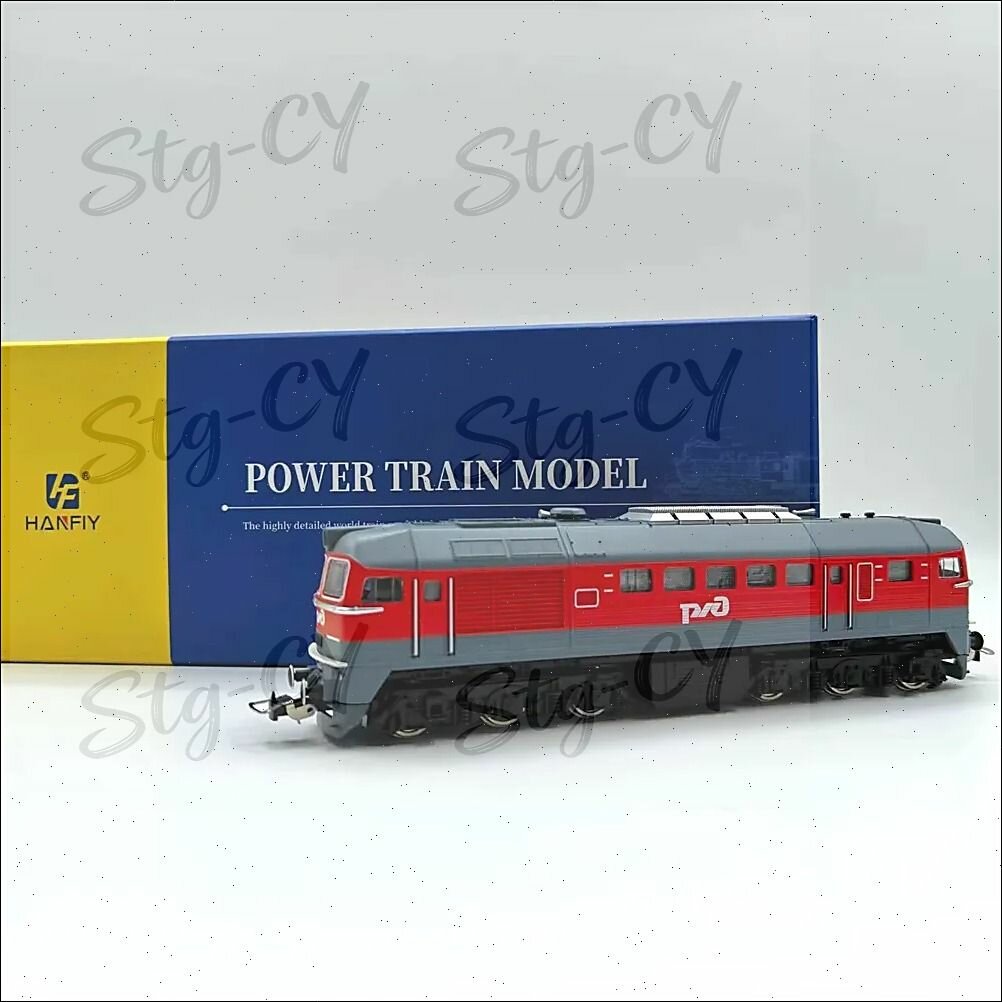 Модель российского тепловоза М62 в масштабе HO с питанием от рельсов, 1:87, с работающими фарами