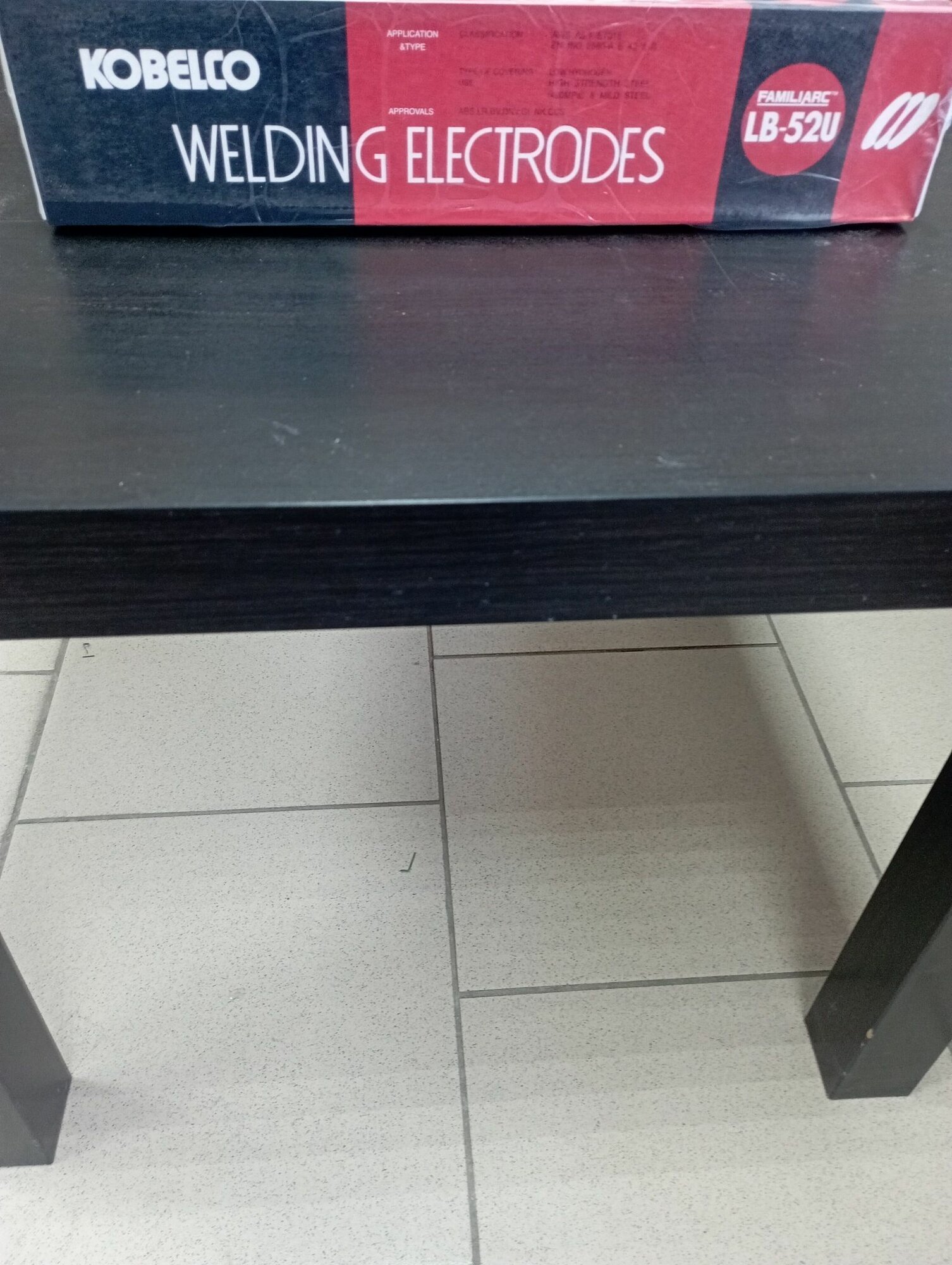 Электроды сварочные KOBELCO LB-52U, 3,2х350 мм, 5 кг.