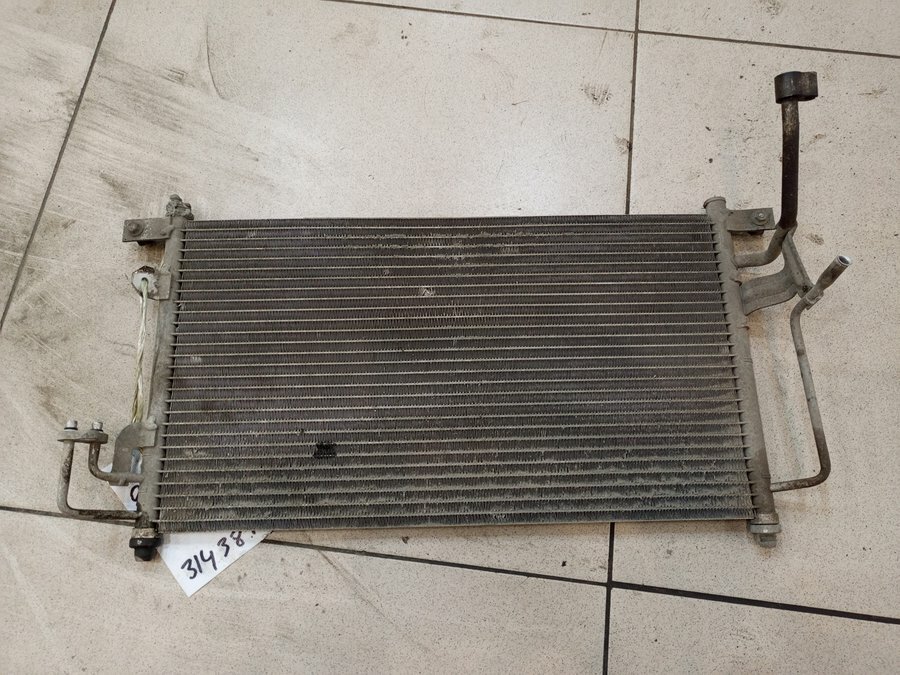 Радиатор кондиционера от Mazda Demio DY 2003-2007