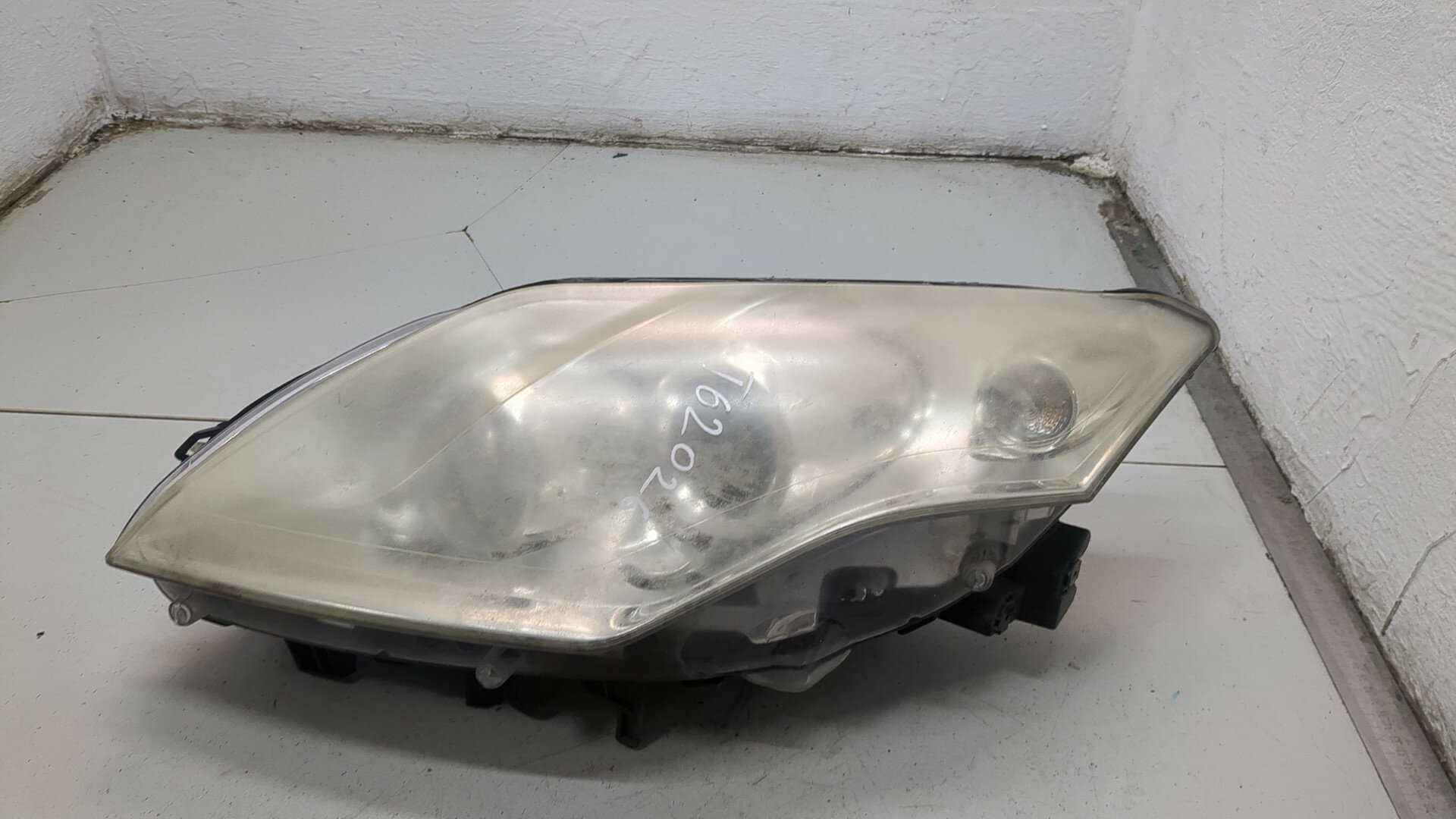Фара (передняя) левая Renault Laguna 3 Б/У