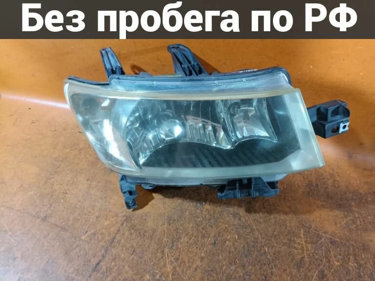 Фара Право с пробегом Toyota Bb QNC20