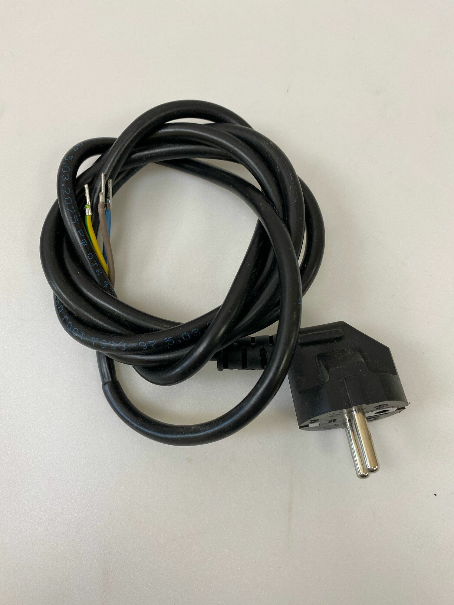 Провод , для газовой плиты Flama RG2428W