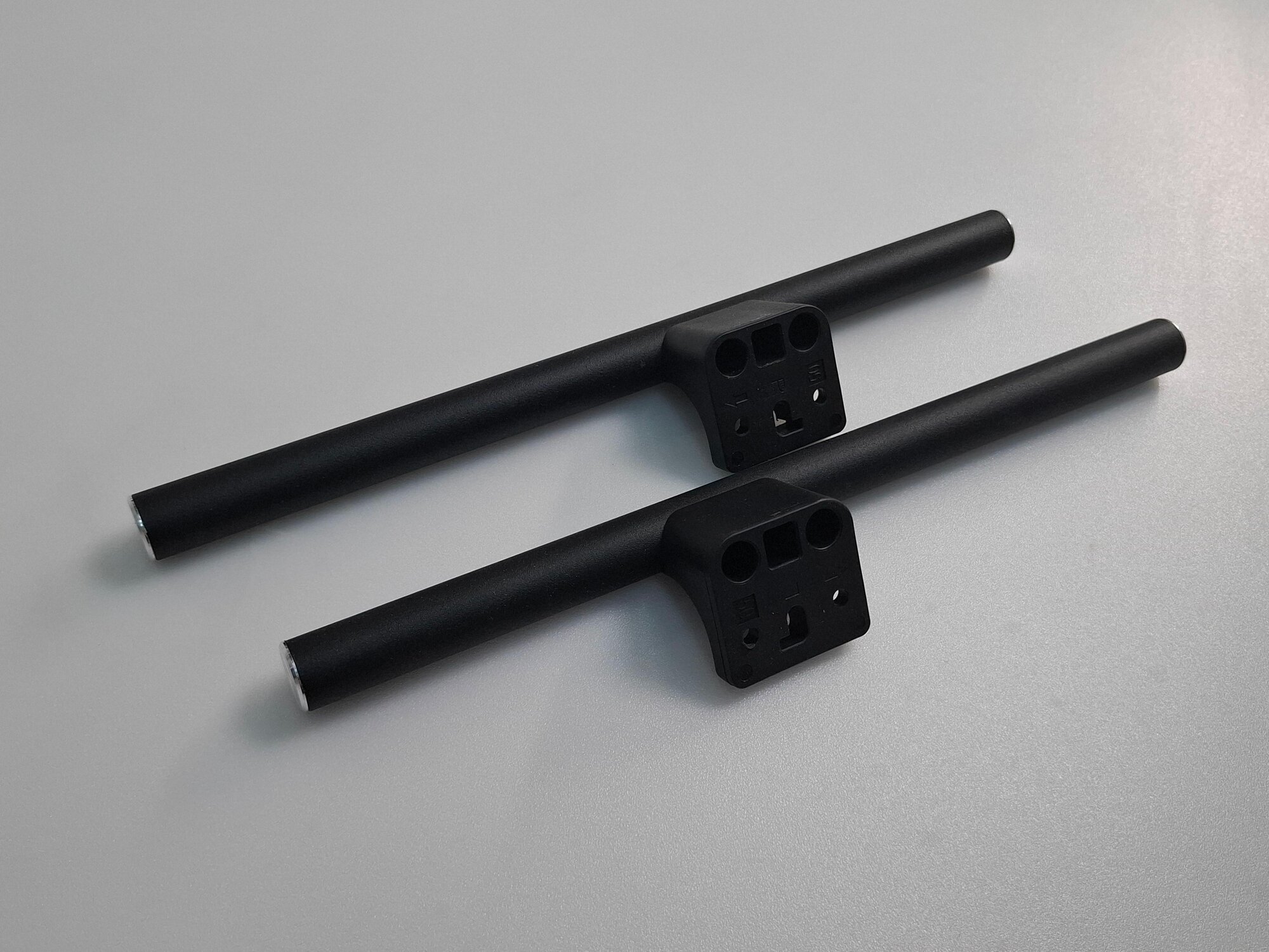 Подставка комплект 2 шт (графит), для телевизора Sber SDX-55U4139 P: V550DJ2-Q01 rev. D1