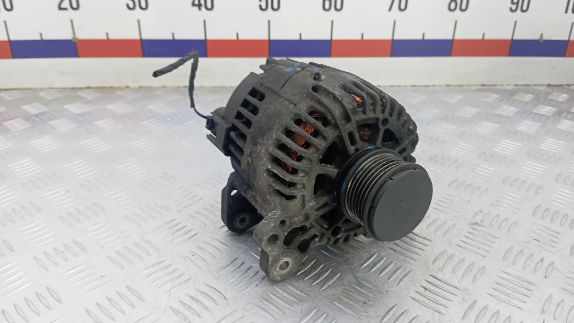 Генератор дизельный VOLKSWAGEN CRAFTER 1, Номер 03L903024A