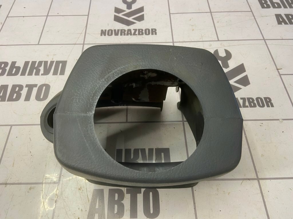 Кожух рулевой колонки Kia Cerato 2004-2008