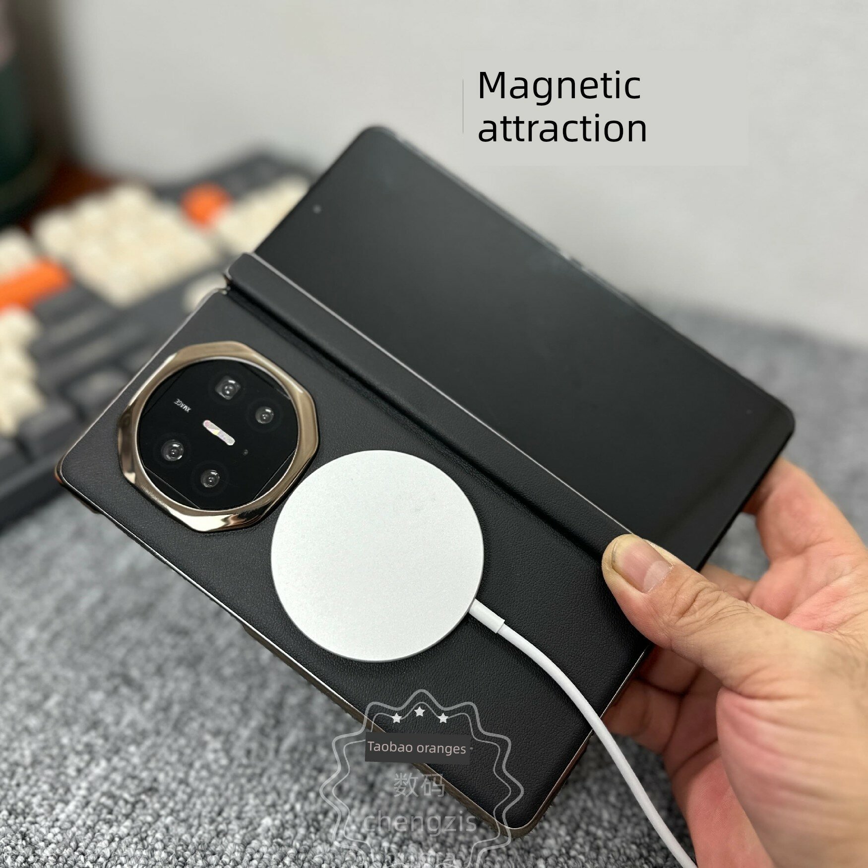 Сумка Huawei Mate X5 Ultimate Edition Xuanwu Black из натуральной кожи с магнитом и защитой шарнира