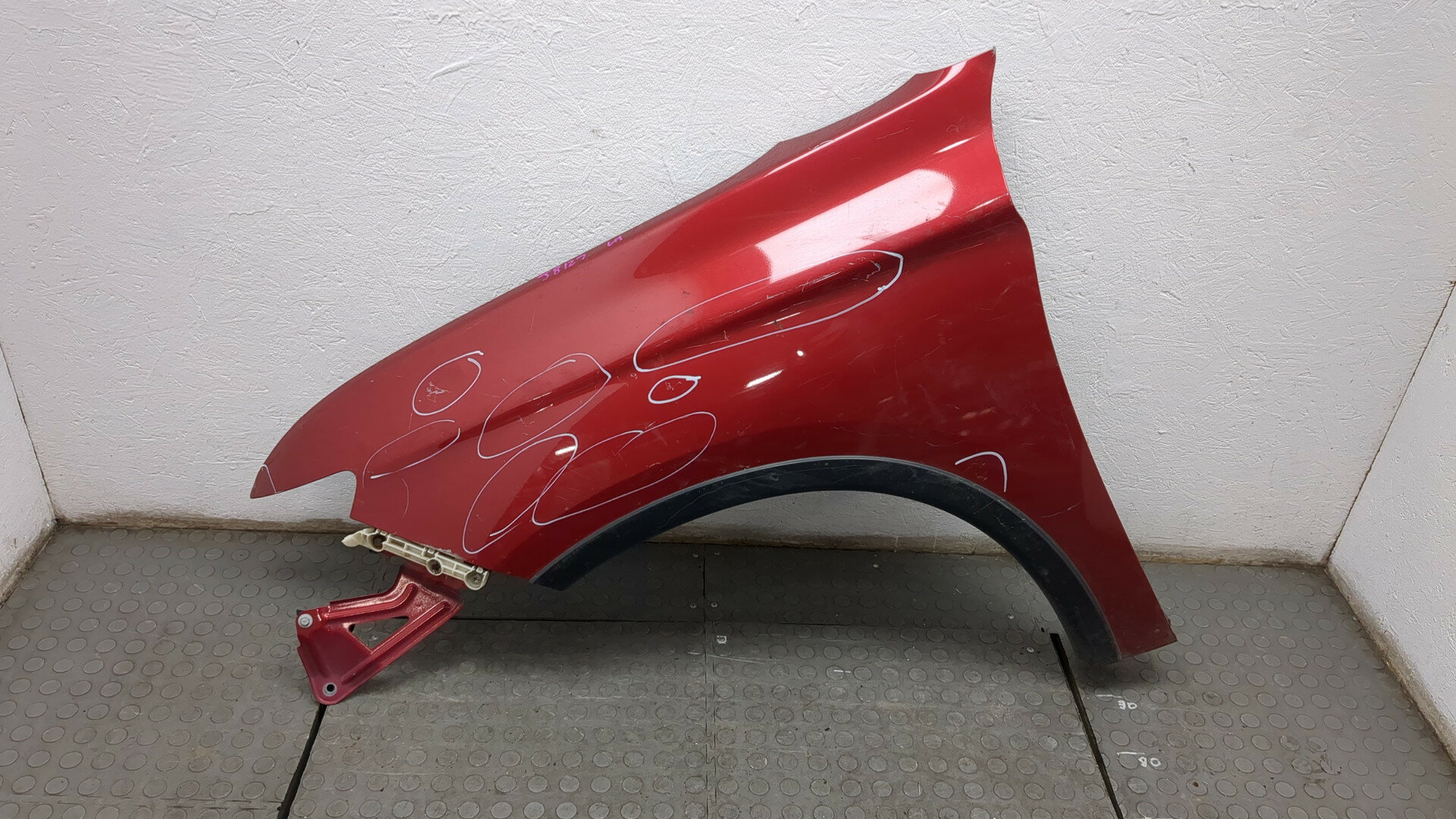 Крыло левое переднее Mitsubishi Outlander Б/У