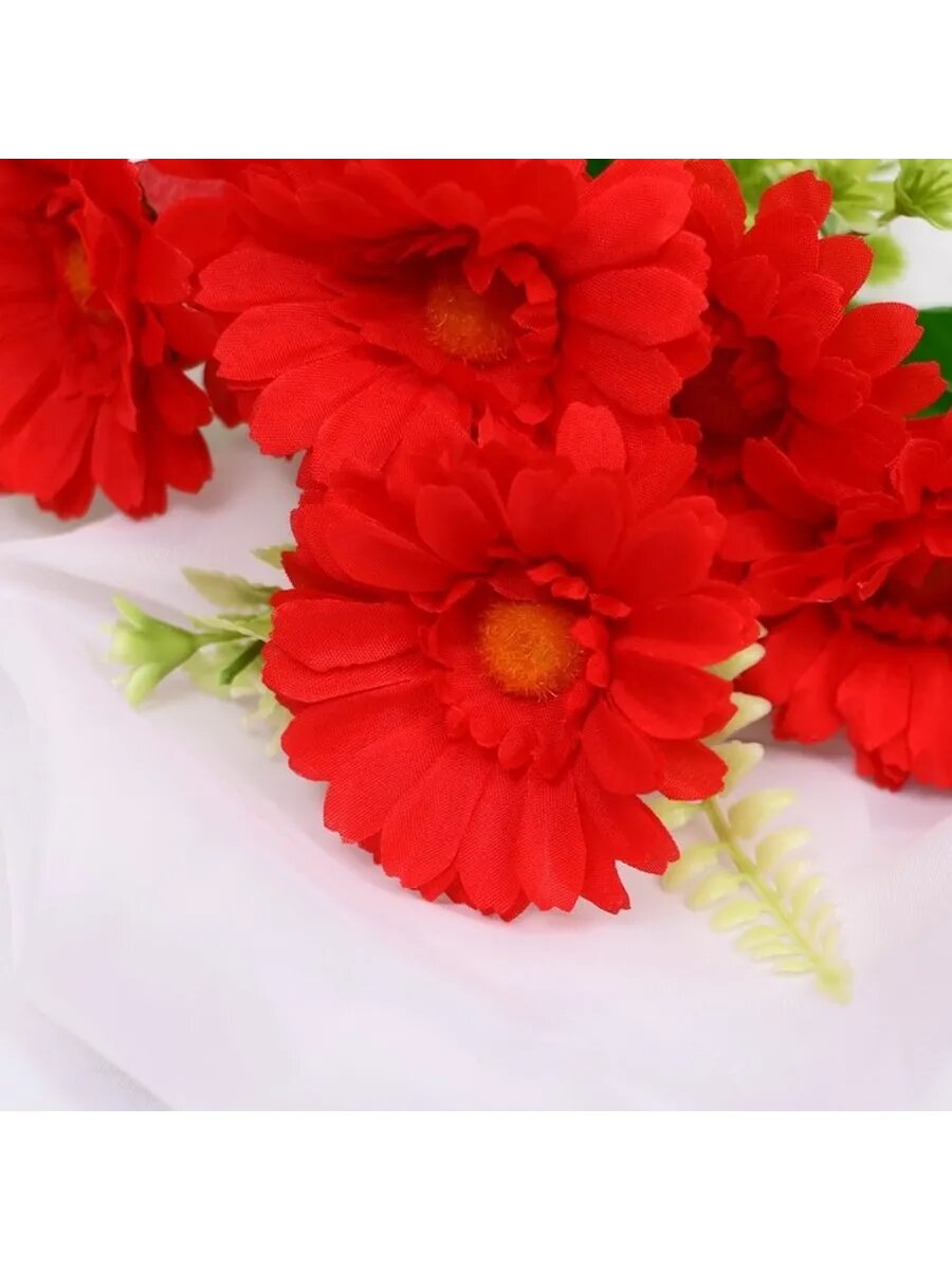 Пышный букет ромашек для любого повода