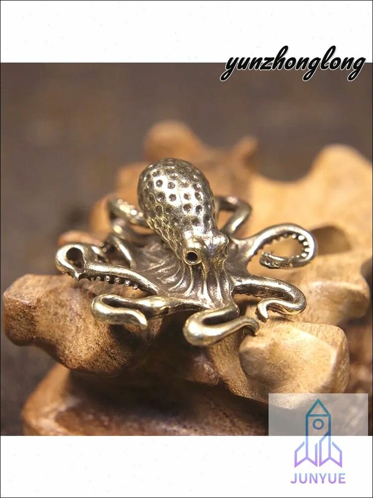 Статуя маленького осьминога, Латунь, Бронза