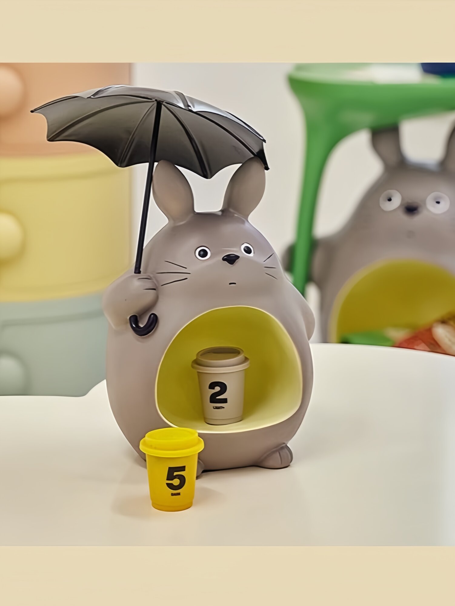 Столик кофейный Totoro, эпоксидная смола, серый, современный стиль