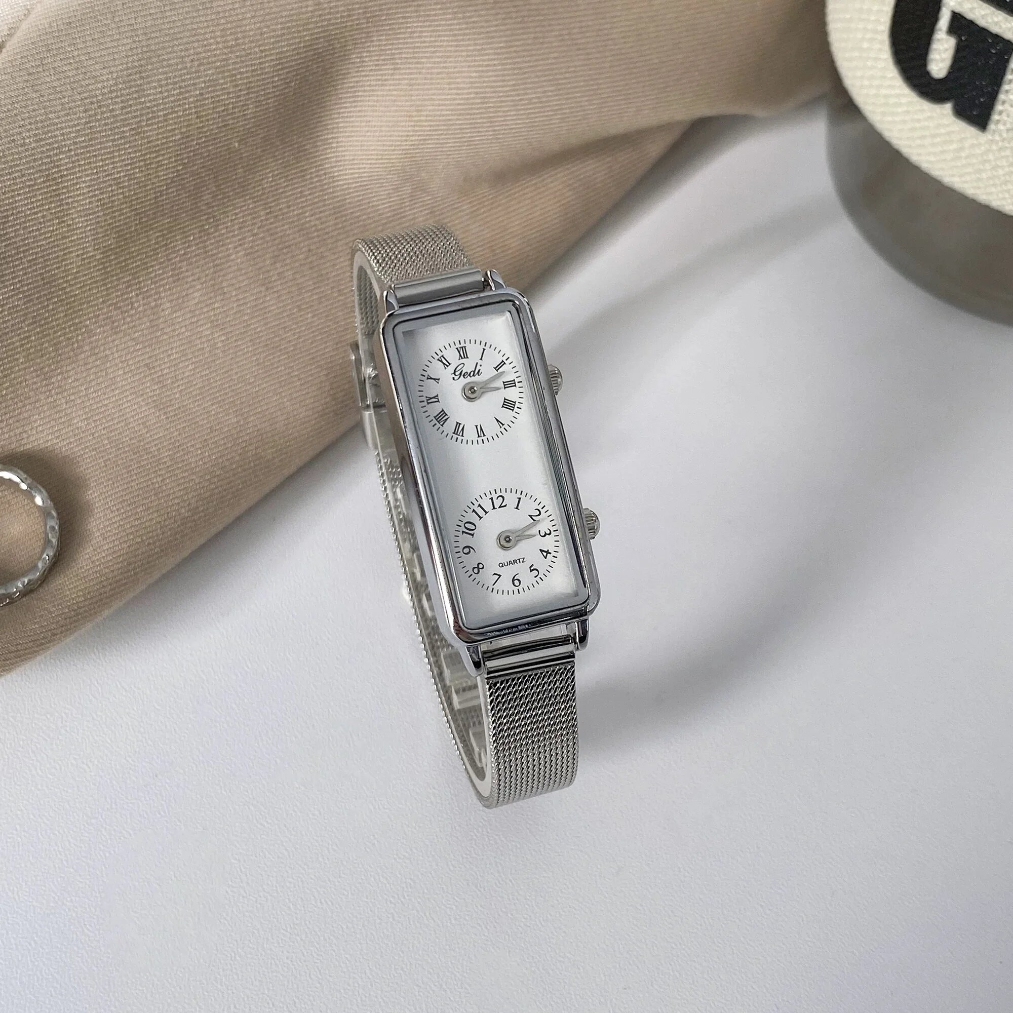 Наручные часы