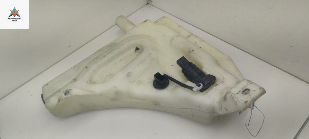 Бачок омывателя Audi Q7 4L рест. 2011 4L0945453