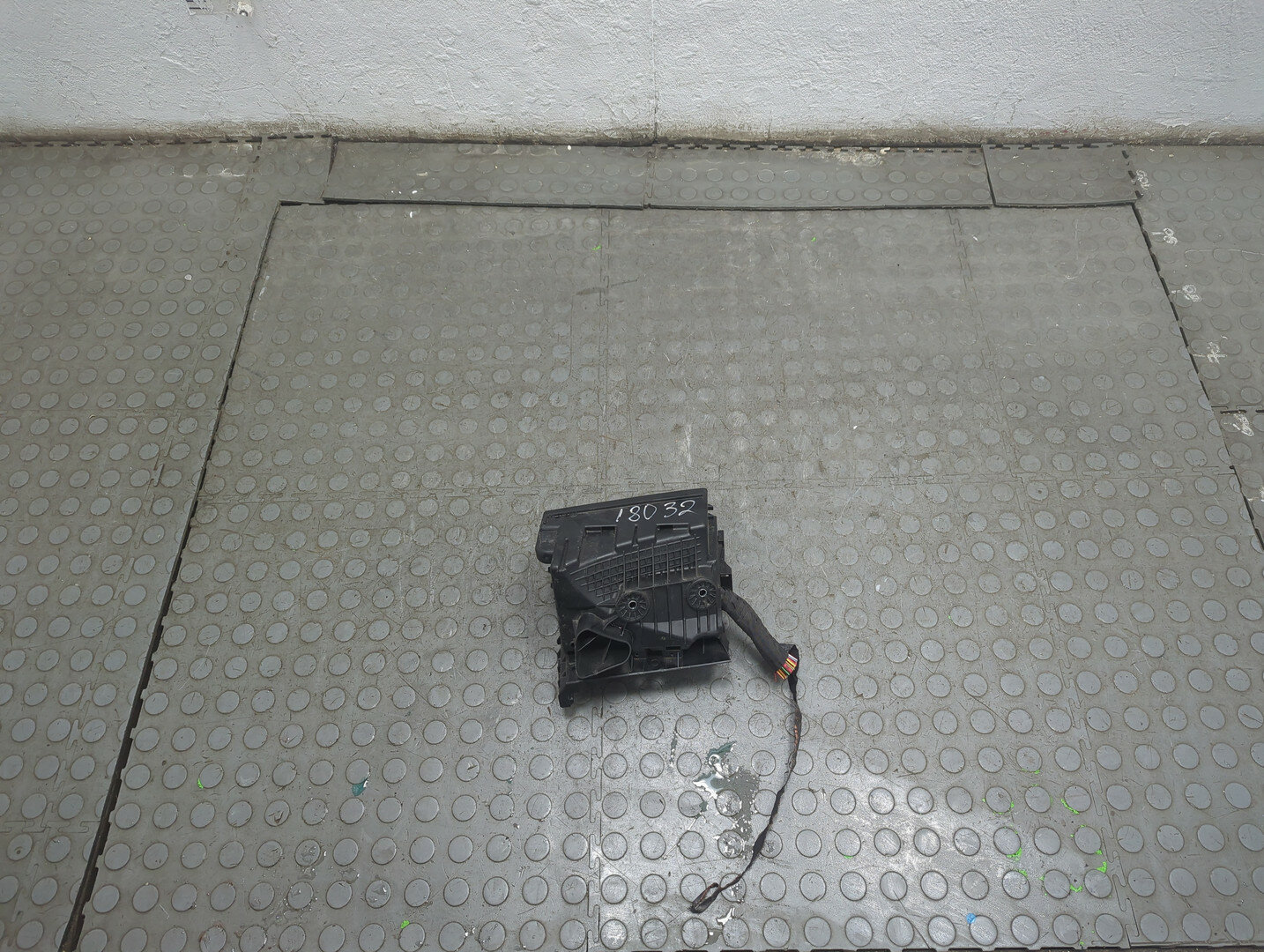 Блок предохранителей Volkswagen Passat USA Б/У