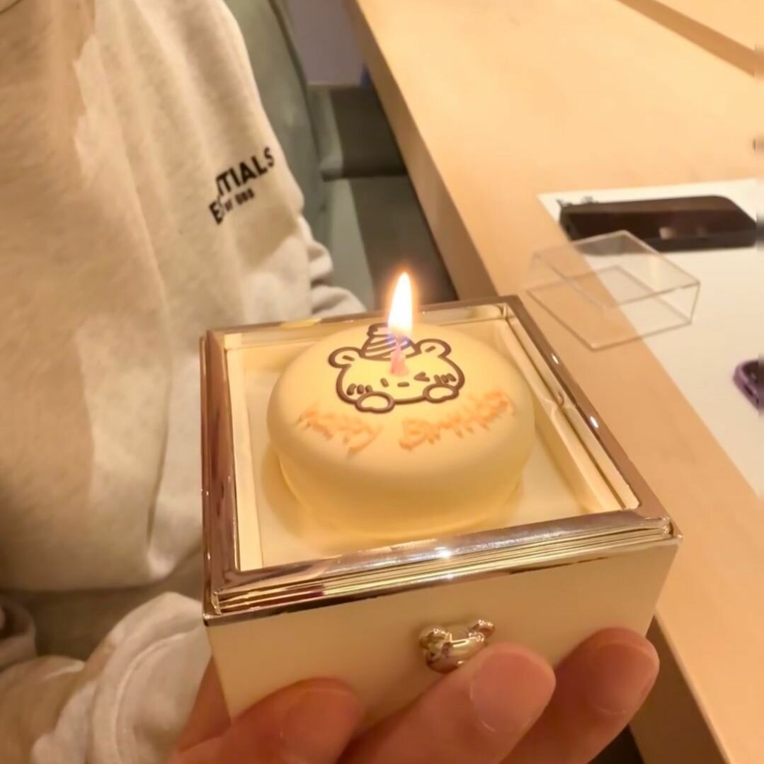 Горячая распродажаКоробка для колец, сладкая свеча на День святого Валентина, романтическая красная книга, коробка для сюрприза, подарок с медведем, горячая распродажа