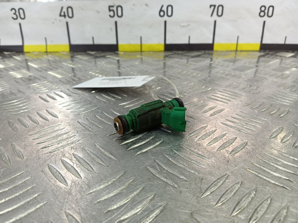 Форсунка топливная Б/У для Kia RIO II (2005—2009) 3531037150