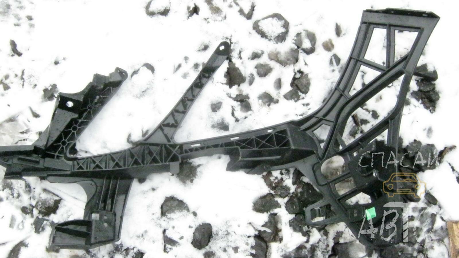 Кронштейн переднего бампера W212 E-klasse Mercedes-Benz A2128852265