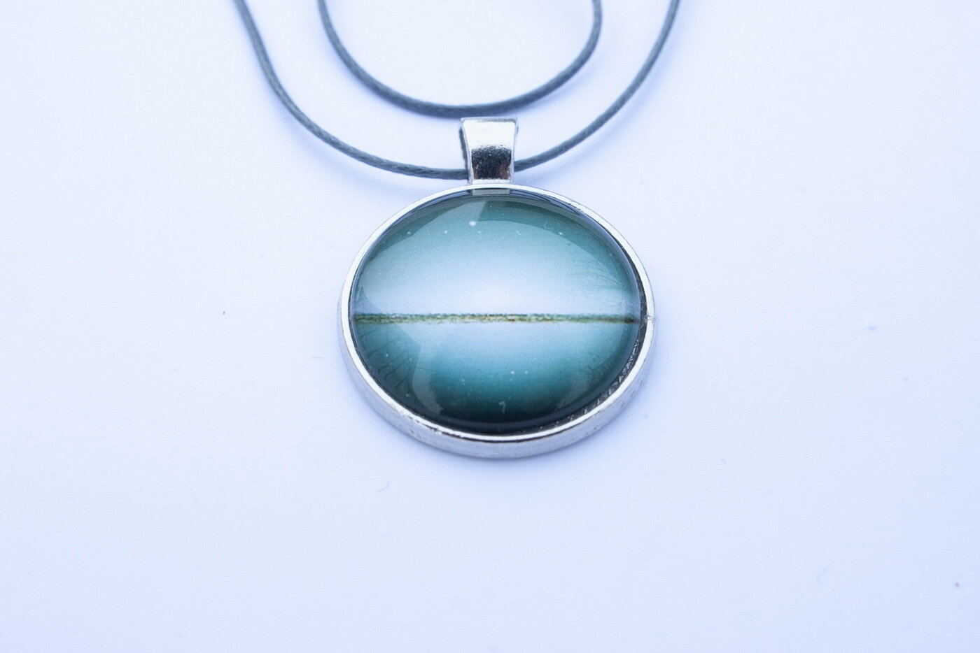 Подвеска, стекло