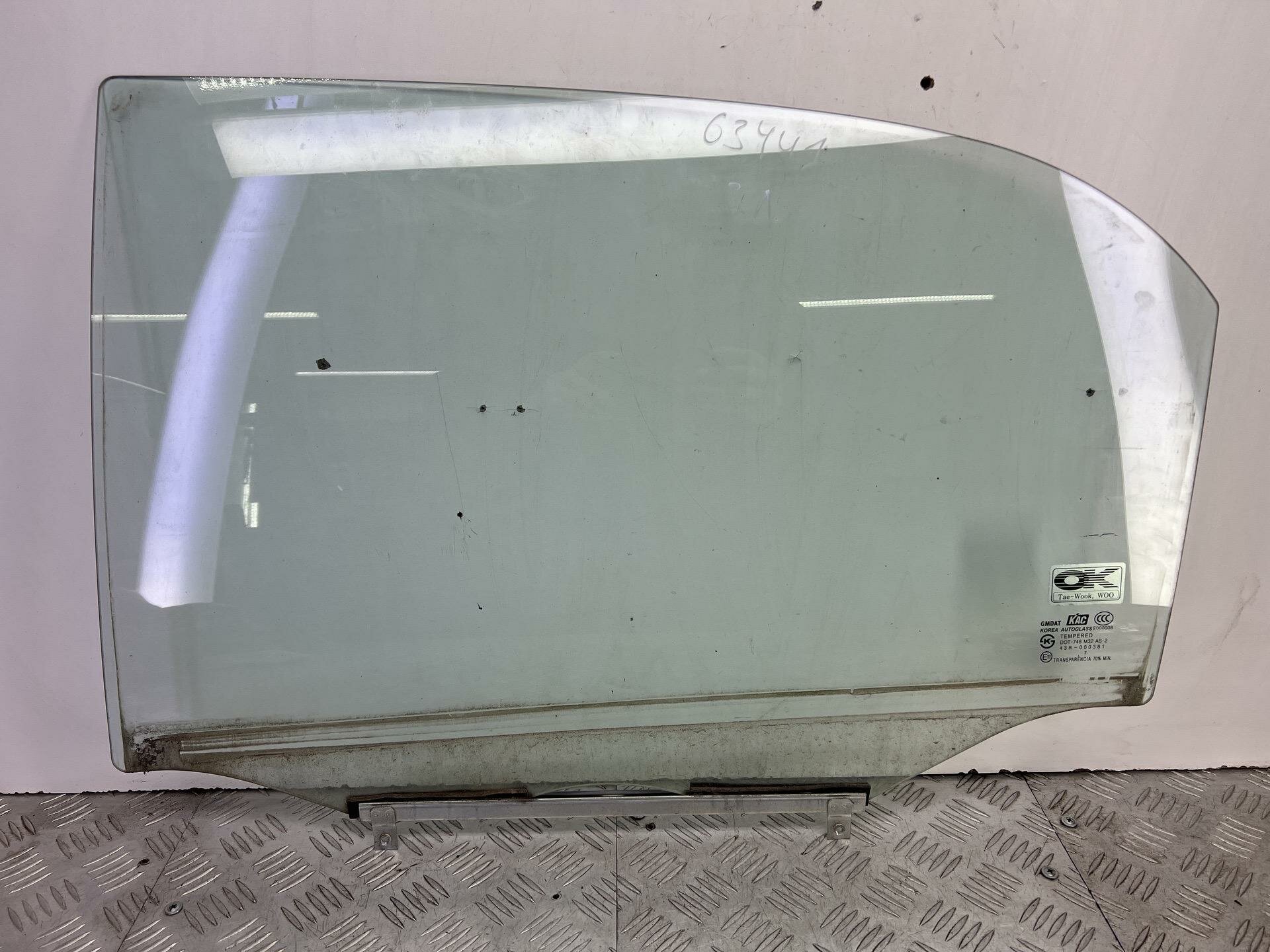 Стекло двери задней левой Chevrolet Matiz 2 рест. (2008 - 2010)