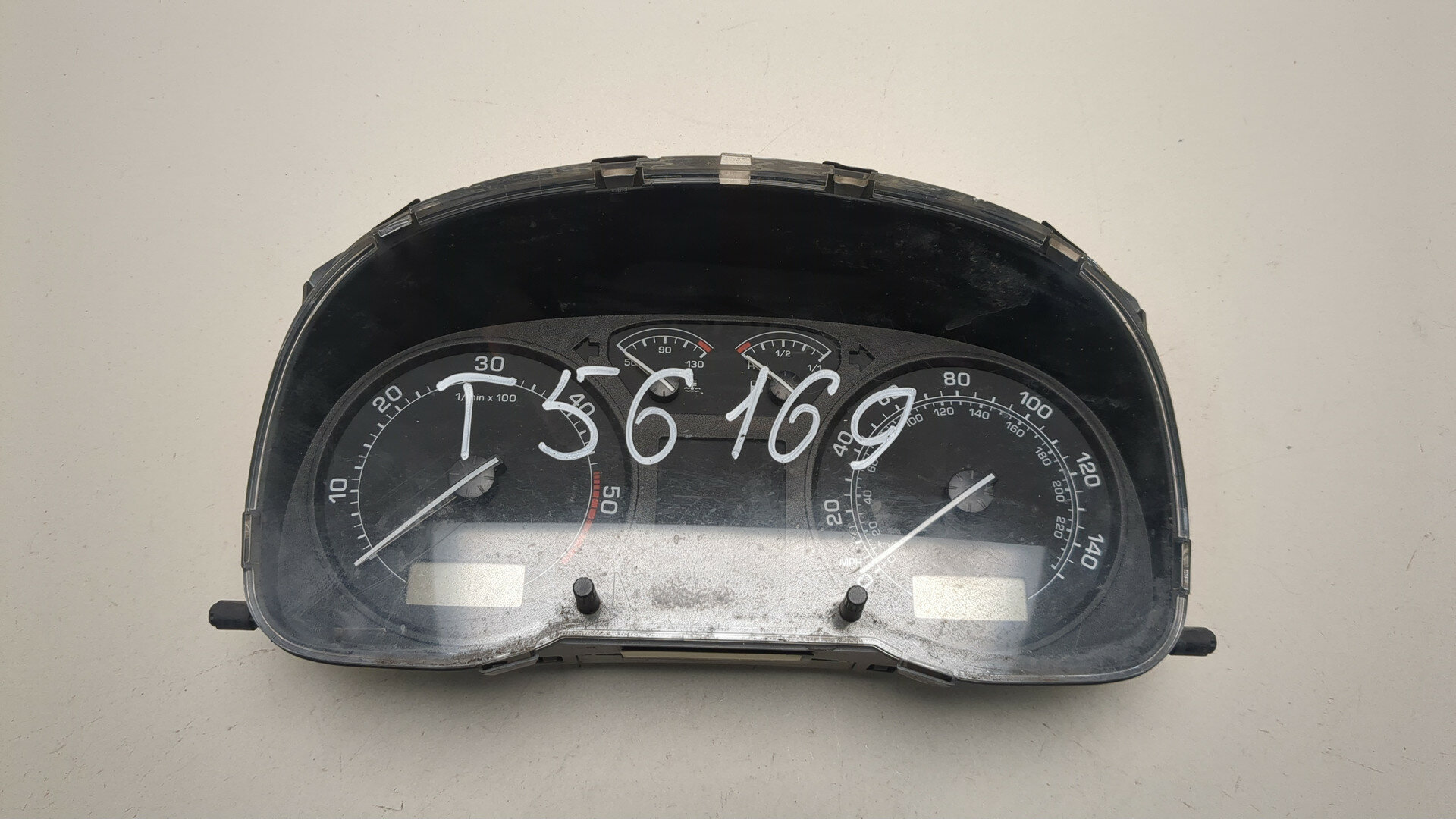 Приборная панель Skoda Octavia Tour Б/У