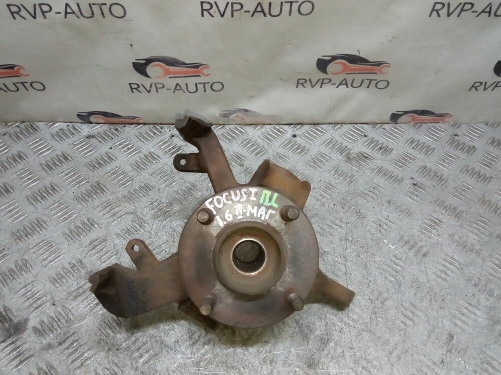 Кулак передний левый Ford Focus 1 (58001) 1998—04