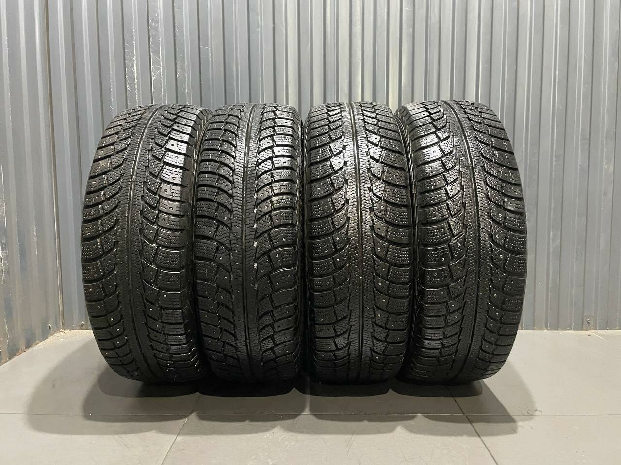 Зимние БУ шины шипованные Matador Sibir Ice 2 SUV MP 30 225/65 R17 25.0% износ PT0008798 TSB040787