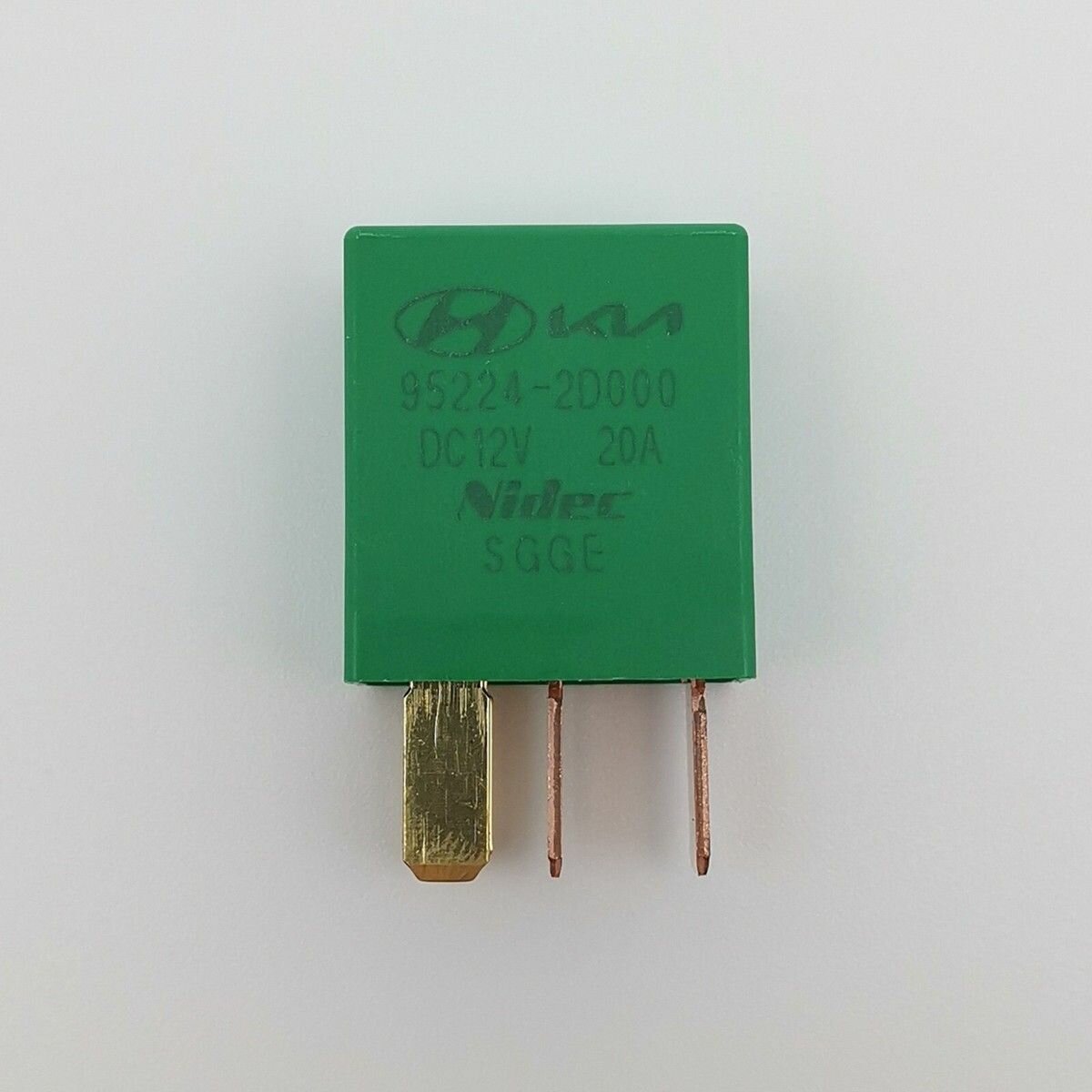 Реле автомобильное 952242d000/95224-2d000 12в 20а. 1 штука