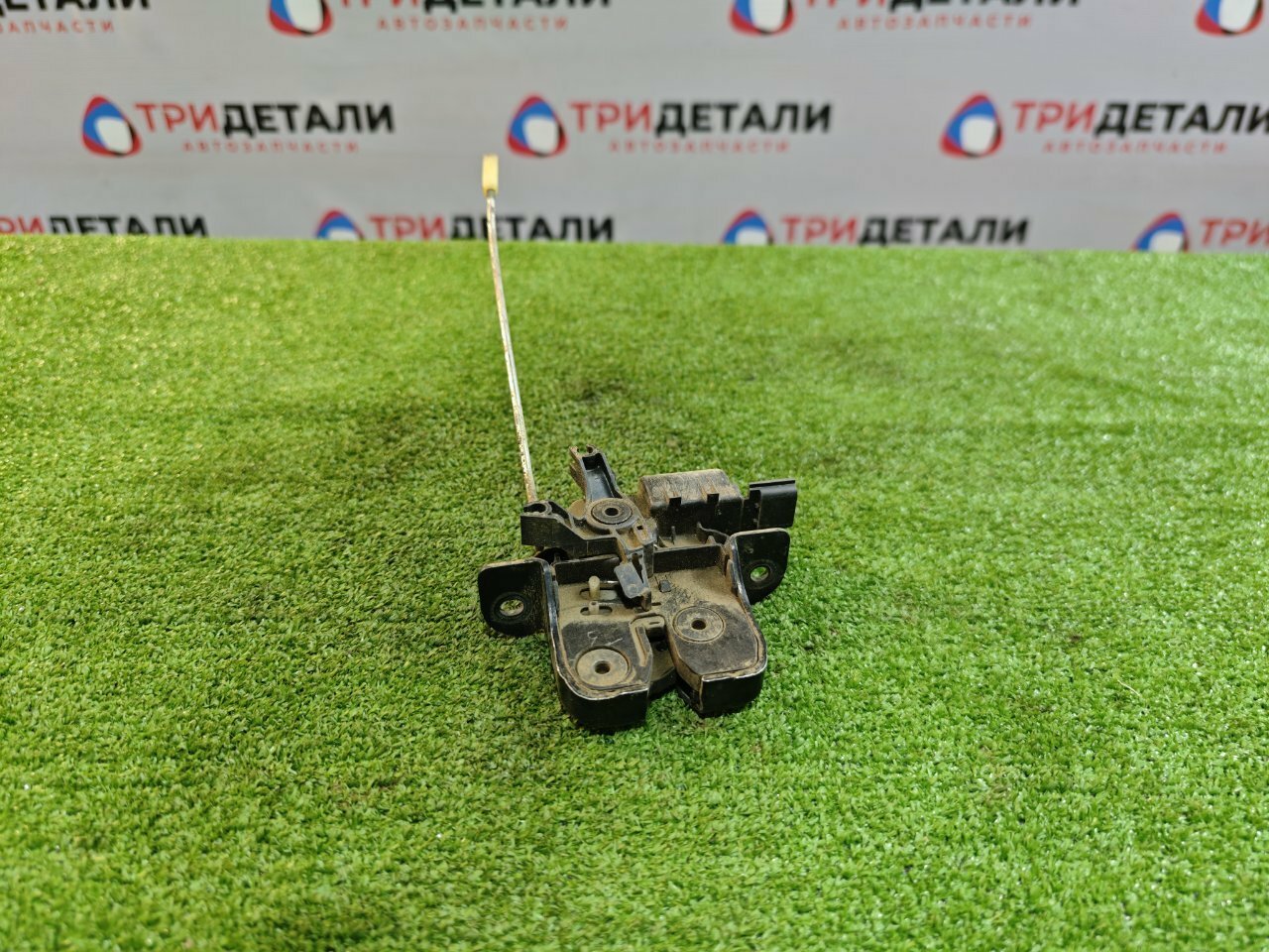 Замок багажника Лада Гранта 1.6 11186 2018 (б/у)