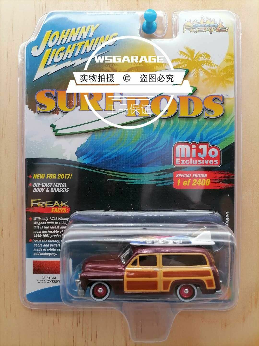 Johnny Lightning 1:64 литой автомобиль модель машинки(1950 Mercury Woody Wagon)